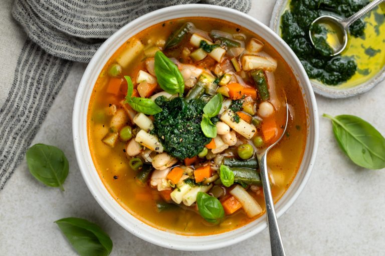 Pistou soup (Soupe au pistou) - Mrs Jones's Kitchen